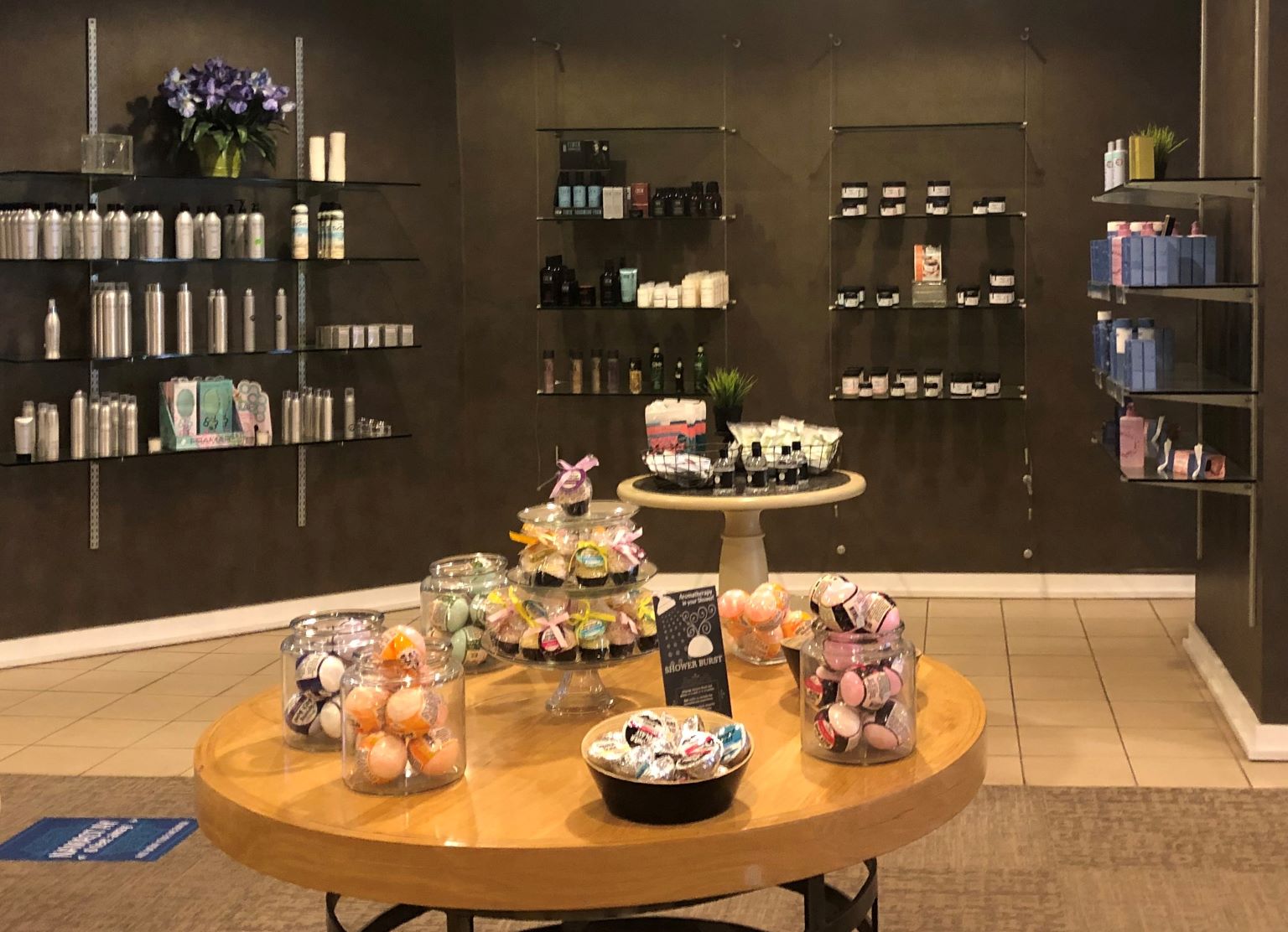 Abbey Resort and Avani Spa - Put on Your Party Pants